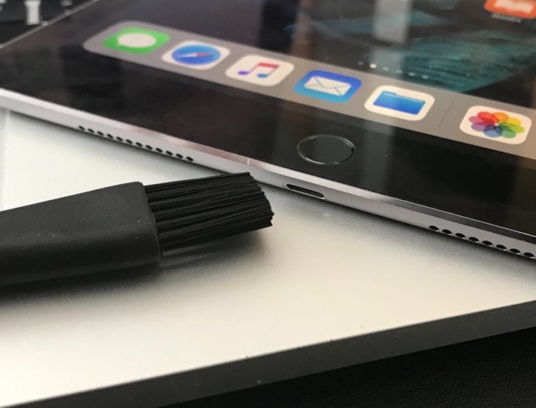 iPad Not Charging? Here's Why & The Real Fix! | Payette Forward