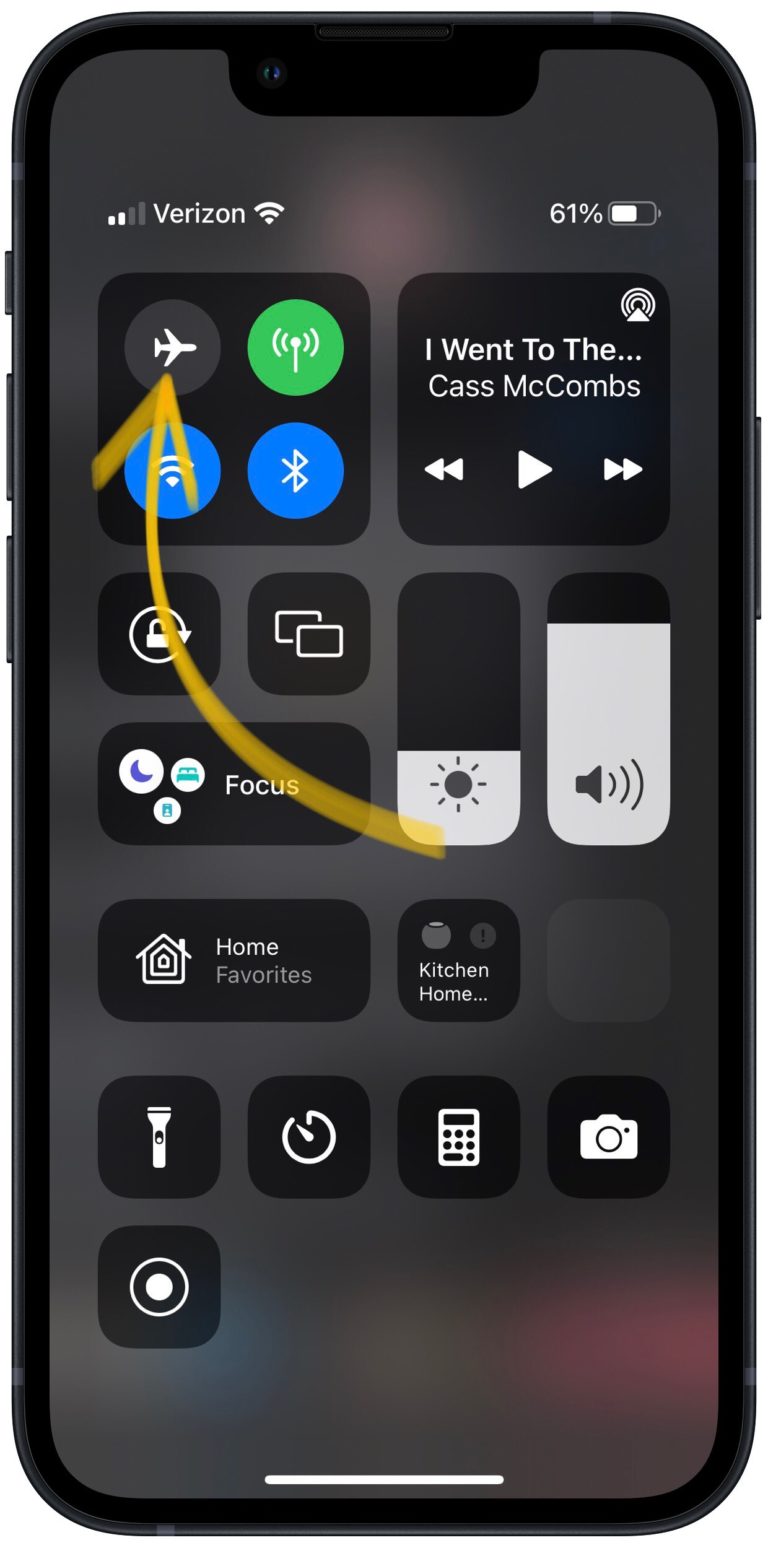 My iPhone Says "Cannot Download Photo"! Here's The Real Fix.